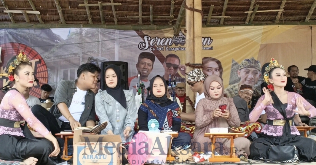 Serentaun Sinar Resmi ke-446, Daya Tarik Wisatawan Lirik Tradisi Adat ...